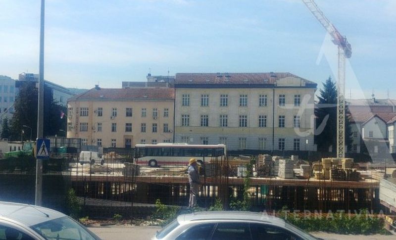 Radovi na “rupi” u centru Banjaluke u punom jeku | BL Portal Radovi na “rupi” u centru Banjaluke u punom jeku | BL Portal
