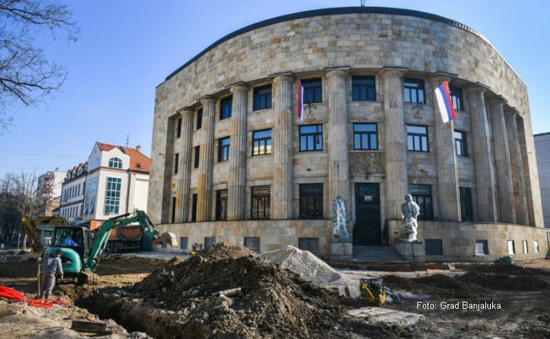 Radovi na pješačkoj zoni u centru Banjaluke u punom jeku | BL Portal Radovi na pješačkoj zoni u centru Banjaluke u punom jeku | BL Portal
