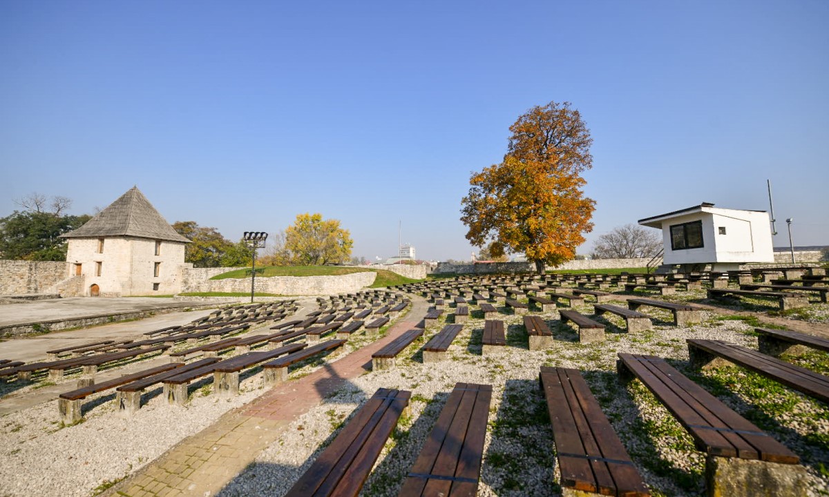 Kastel spreman za narednu sezonu: Potpuno uređena pozornica daje ...