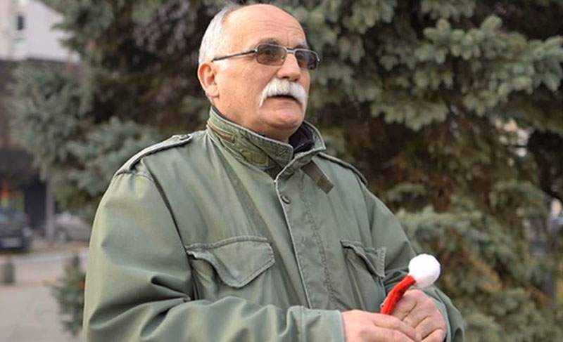 Otjelotvorio omiljenog dječijeg lika iz mašte: Banjalučki Djed Mraz sa ...