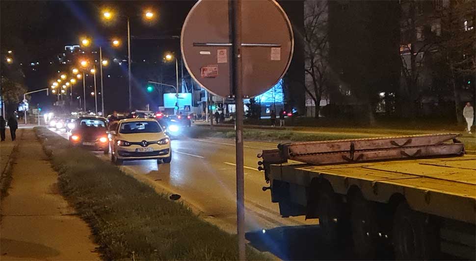 Saobraćaj usporen: Sudar tri vozila kod Kampusa u Banjaluci | BL Portal