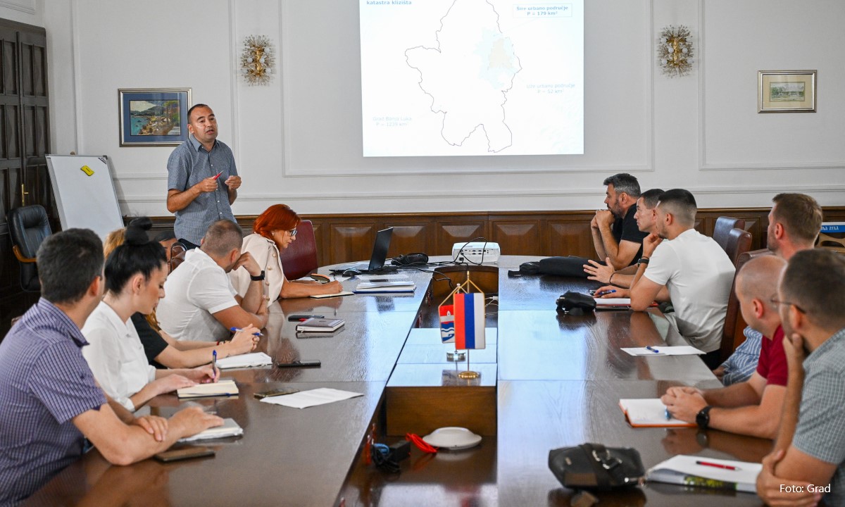 Prva u BiH: Banjaluka dobila geoprostornu bazu klizišta | BL Portal