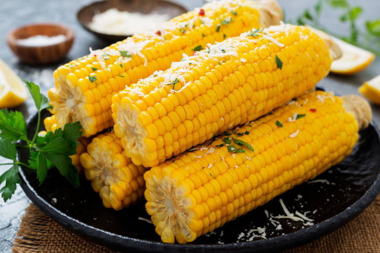 Jedna greška i nije tako ukusan: Ovako ćete skuvati brz i sladak kukuruz | BL Portal