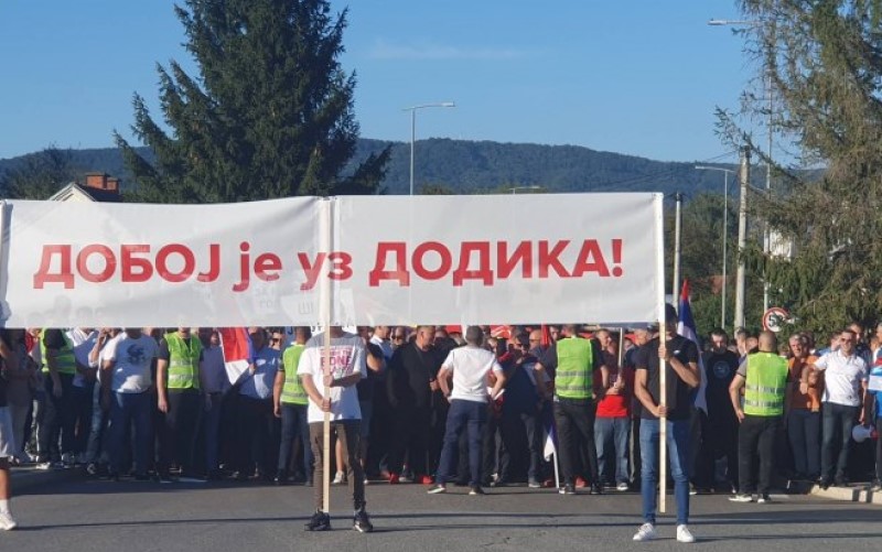Iz Doboja poslana poruka: Kakvi budemo danas, bićemo dovijeka VIDEO ...
