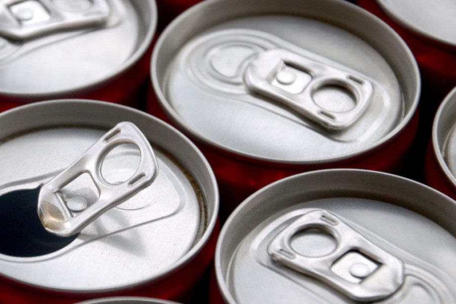 Ne čini vam se: Evo zbog čega je drugačiji ukus pića iz plastike ili ...