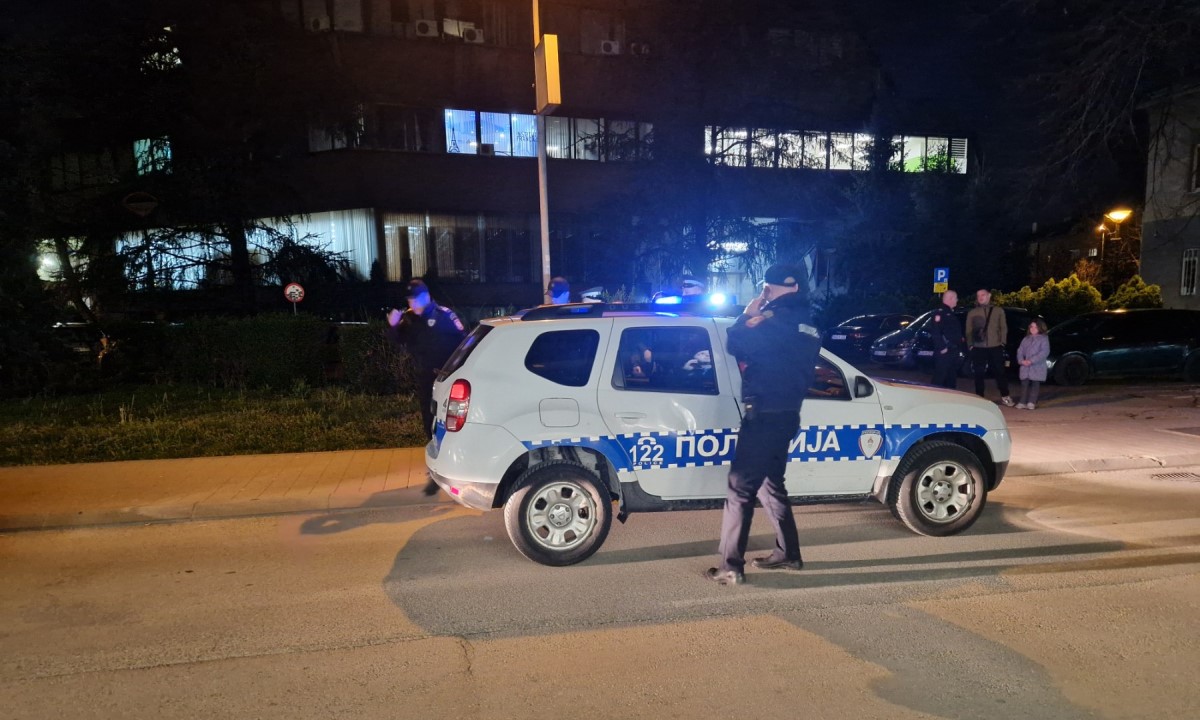 Muškarac divljao u centru Banjaluke! Policija srećom stigla na vrijeme VIDEO | BL Portal