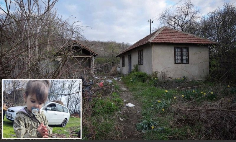 Bolan slučaj! Policija pretresa kuće i legitimiše mještane sela u kojem je nestala Danka (2 ...