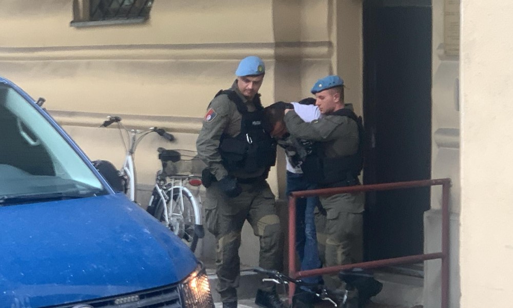 Osumnjičen za brutalno ubistvo na šetalištu: Zatražen jednomjesečni pritvor za Sarajkića | BL Portal