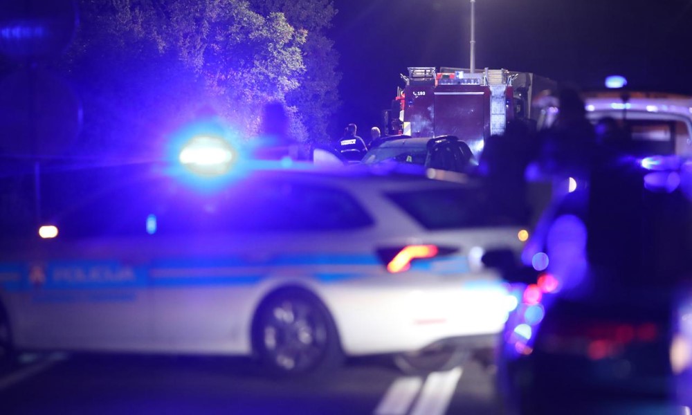 Djed (90) bez položenog izazvao udes i pobjegao: Policija ga ubrzo pronašla | BL Portal