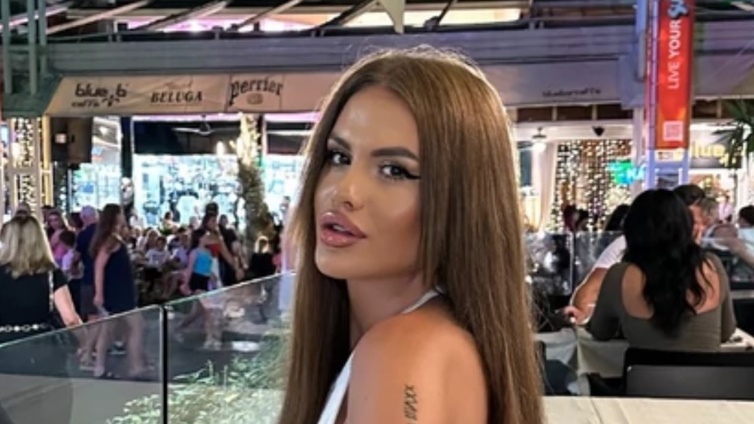 Rođena kao Njegoš, pa promijenila pol: Influenserka pozirala u ...