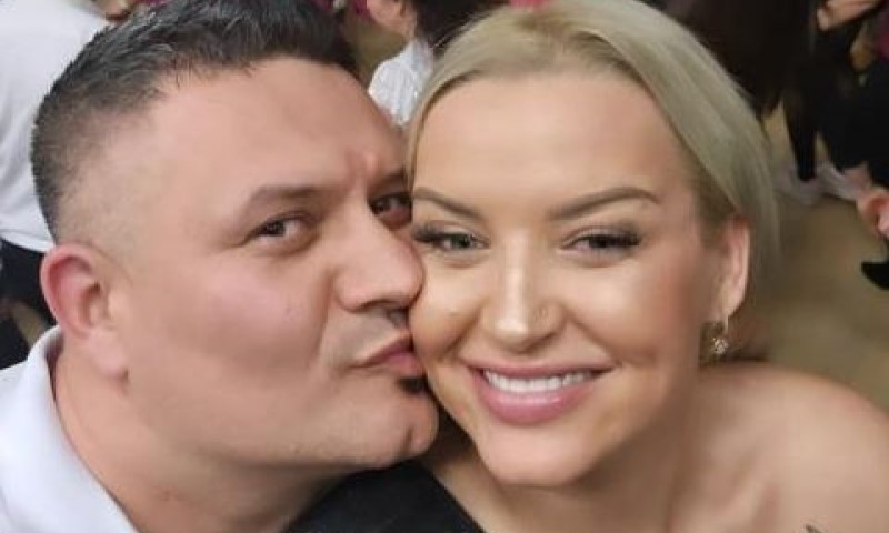 A nekad joj je bio najveća podrška: Evo ko je muž koji je brutalno pretukao pjevačicu | BL Portal