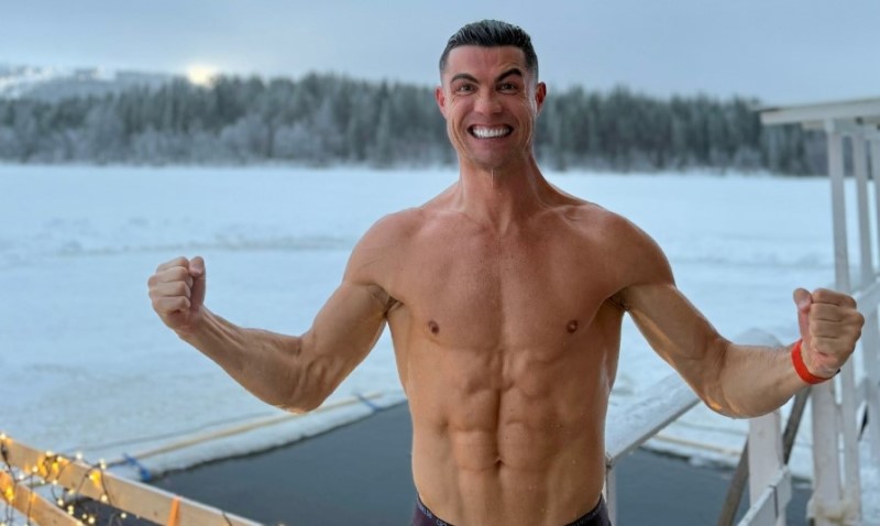 Uživa u Finskoj: Ronaldo se skinuo na -8 i pokazao mišiće FOTO | BL Portal