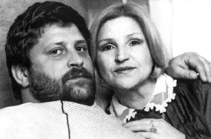 Skrhana bolom: Oglasila se Mira Banjac nakon smrti sina | BL Portal