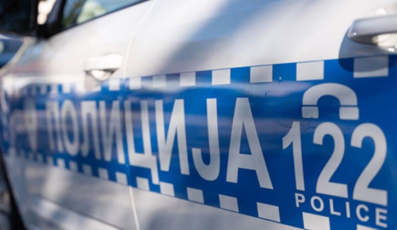 Saobraćajka u Banjaluci: Sudar motocikla i auta, dvije osobe povrijeđene | BL Portal