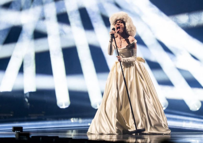 Nemo u vjenčanici izazvao pažnju javnosti: Nikome ništa nije jasno | BL ...