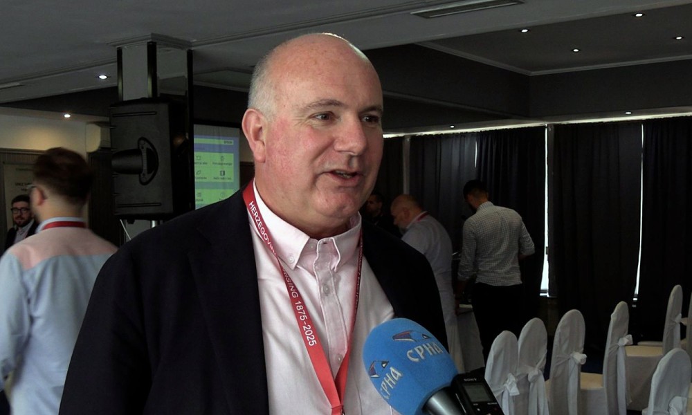 Britanski politički analitičar istakao: Srpska se uspješno odupire svim ...