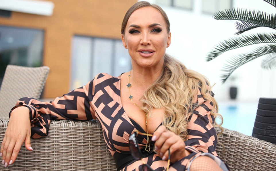 Skinula se Goga Sekulić: Pjevačica pokazala vitku figuru FOTO | BL Portal