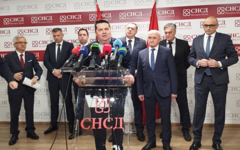 Stevandić nakon sastanka vladajuće koalicije: Ozbiljan udarac, ali mi ...